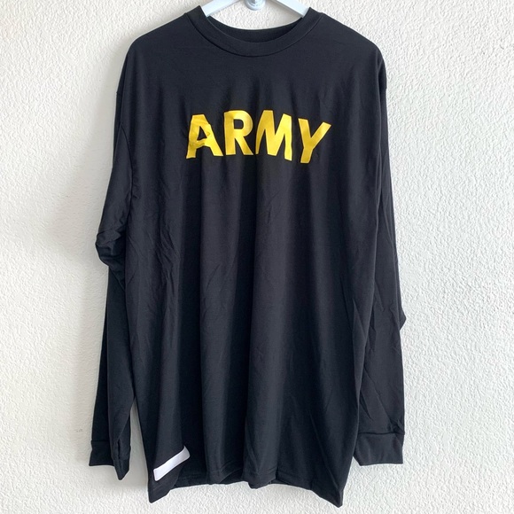 U.S. Army | Shirts | Us Army Physical Fitness Long Sleeve Tshirt | Poshmark